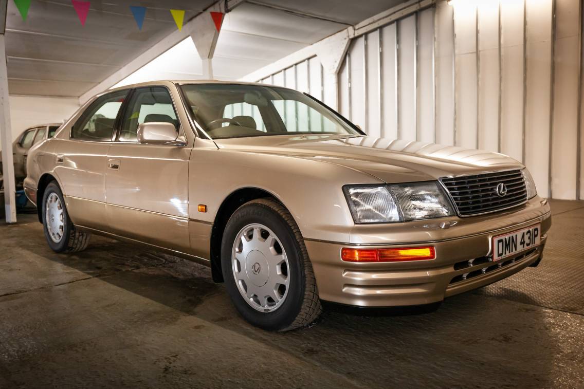 1997 LEXUS LS400 For Sale by Auction